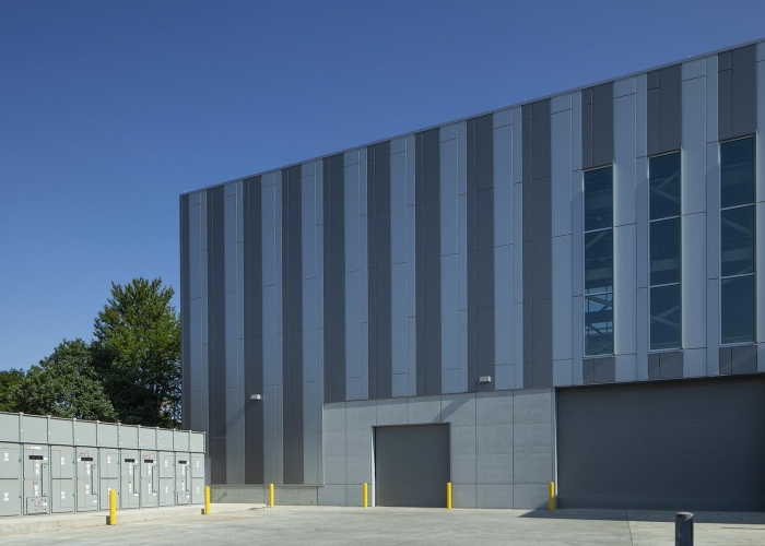 UIC COLLEGE OF ENGINEERING BUILDING - Accel Construction