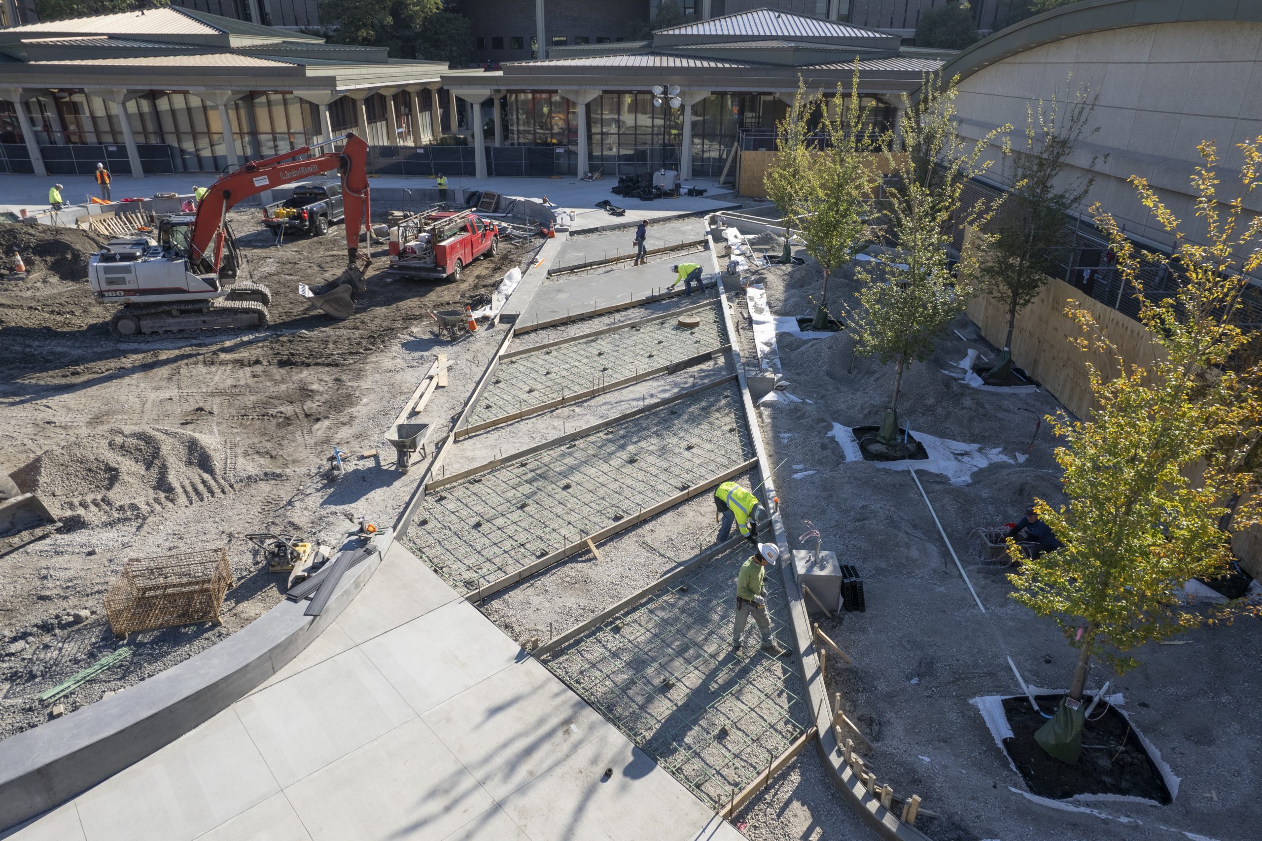 UIC East Campus Quad Landscaping - Accel Construction